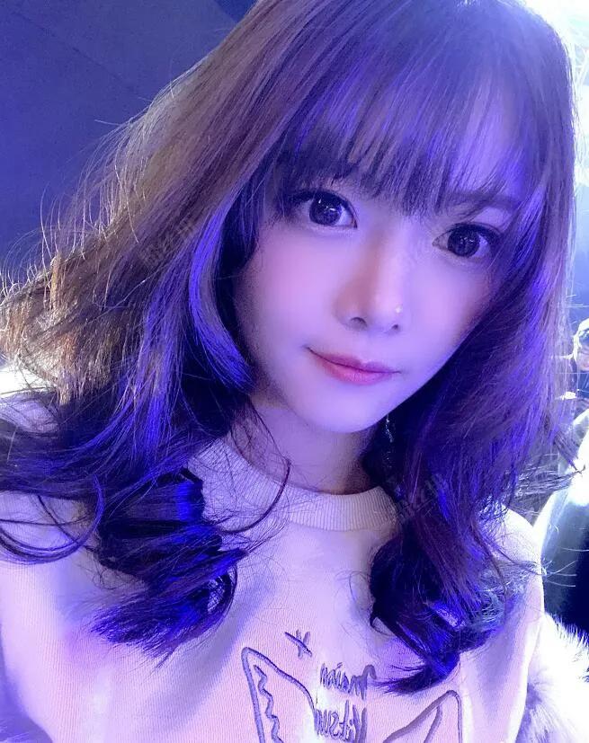 lol beauty host - Luo Xin - iNEWS