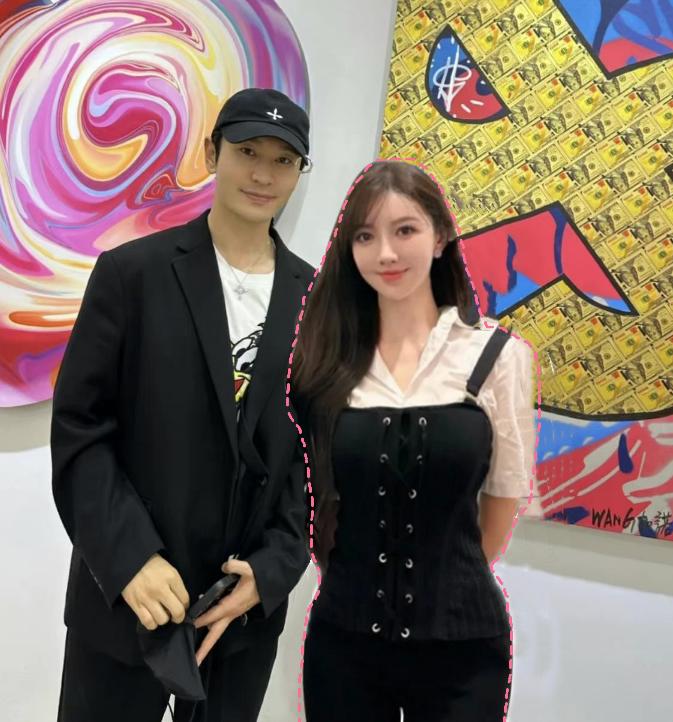 Huang Xiaoming and Ye Ke travel to Shanghai!Watch the exhibition ...