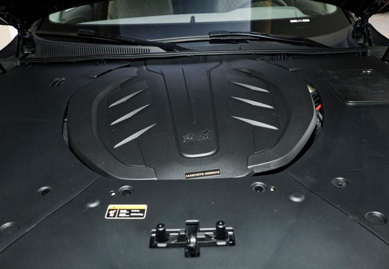 Hongqi's first "light passenger" completed the test, named QM7 ...