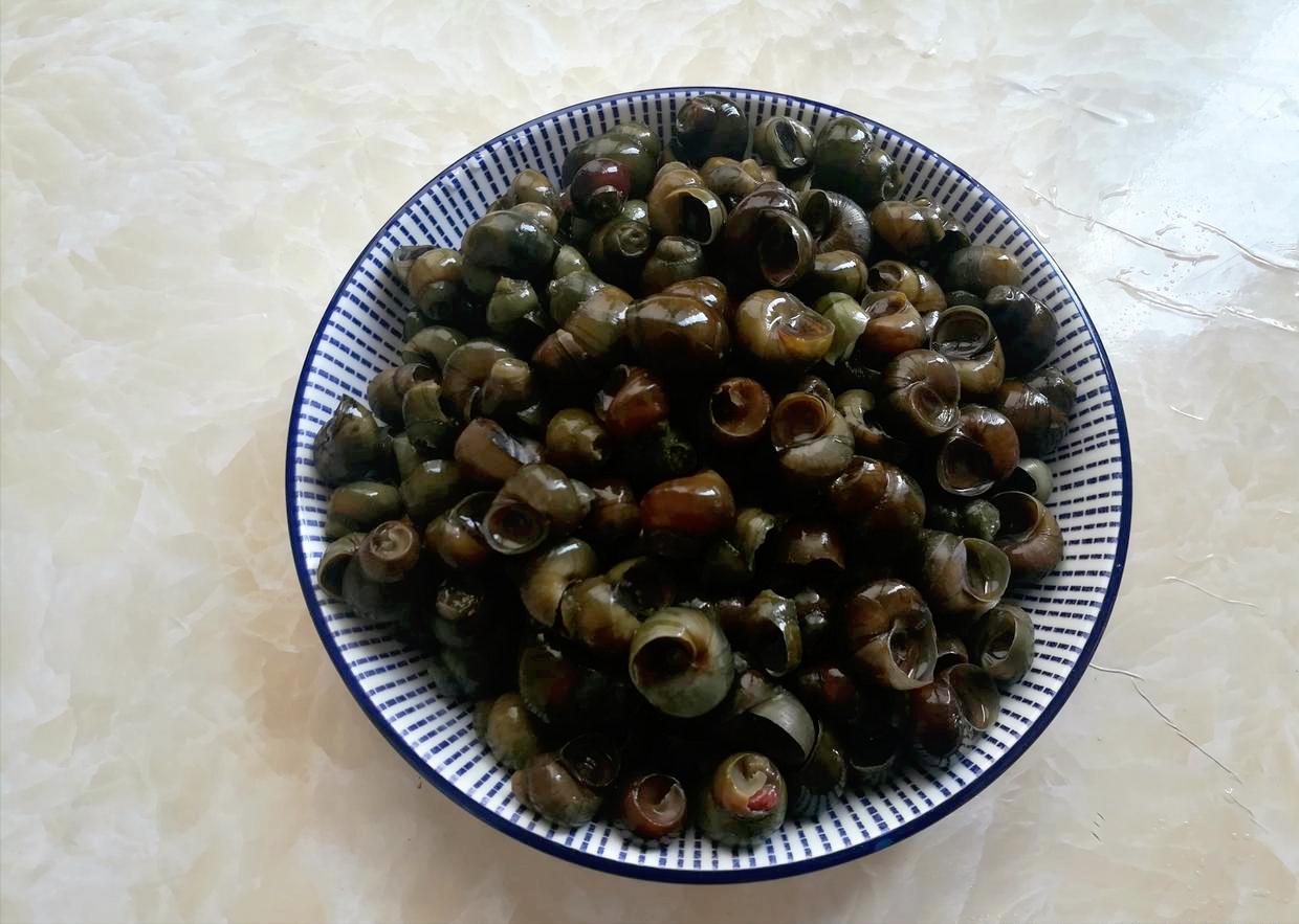 It is better to add cooking wine to fried snails. It is delicious and ...