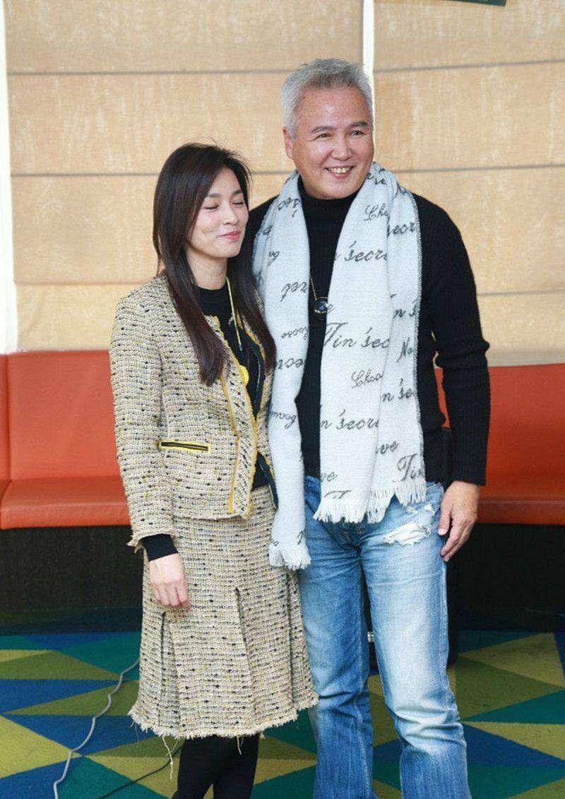 63-year-old Lin Ruiyang makes rare appearances, his appearance is ...