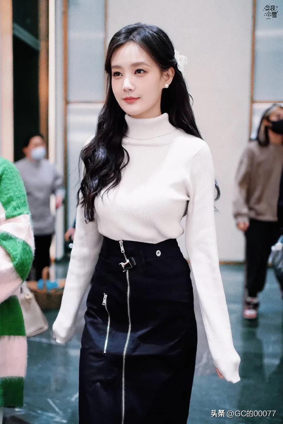 Star picture Li Yitong - iNEWS