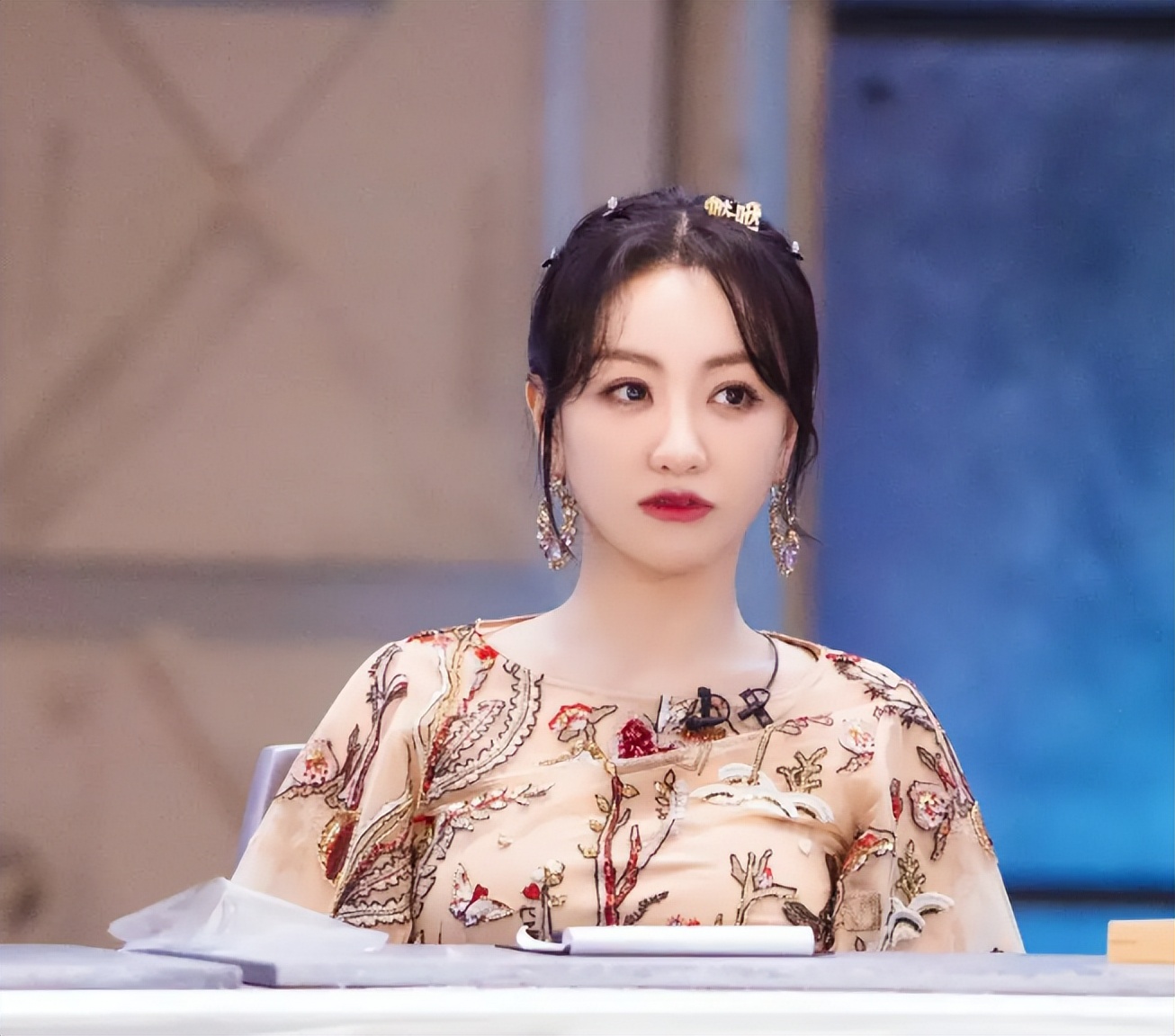 Yang Rong revealed that she was "obscene" in her childhood. She was ...