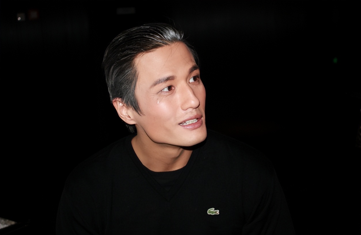 Young and handsome than Wu Yanzu, middle-aged transformed into a ...