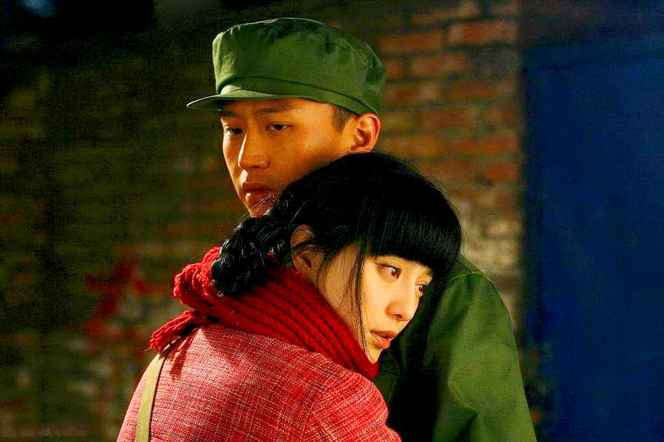 Angrily tearing up 2 million checks, is Li Chunping's bitterly in love ...