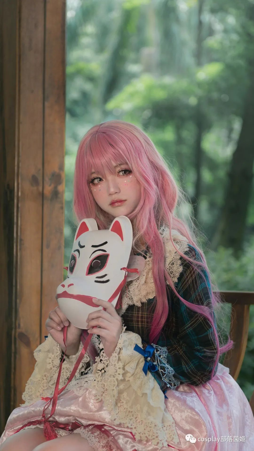 cos：東方project秦心cos正片@黑岩奈醬 - 資訊咖