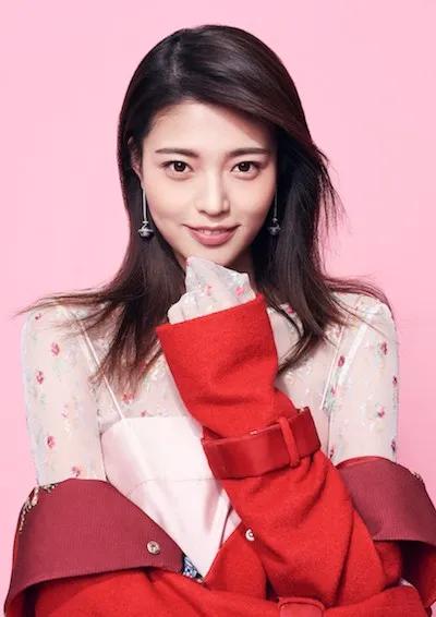 Wang Yanzhi's beautiful picture - iNEWS