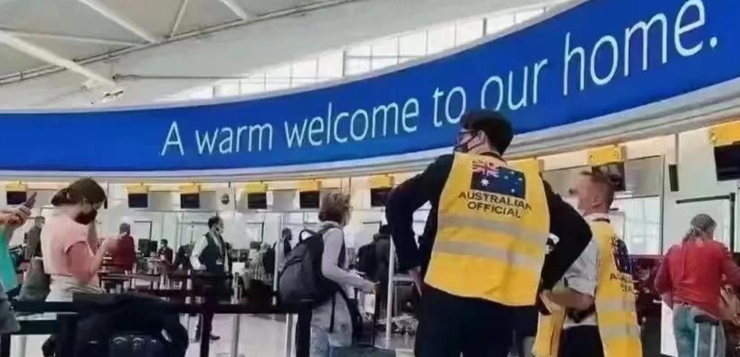 China's Type 815A reconnaissance ship has been to Australia for 7 ...