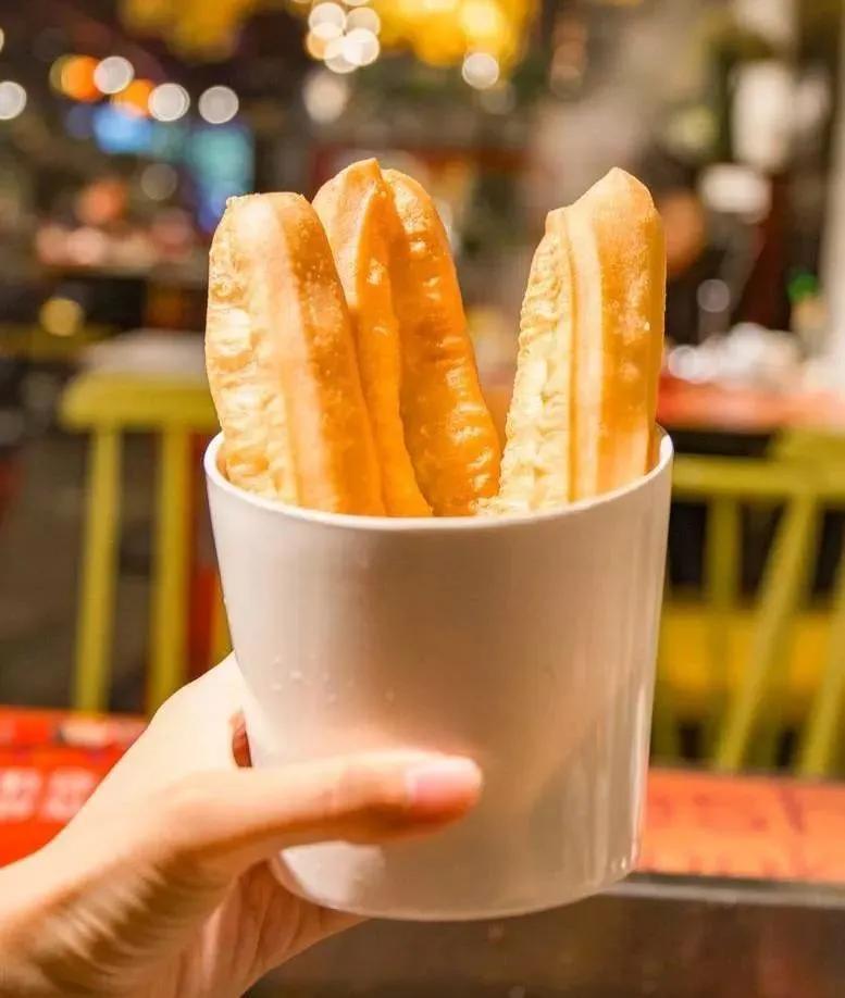 The knowledge of deep-fried dough sticks - iMedia