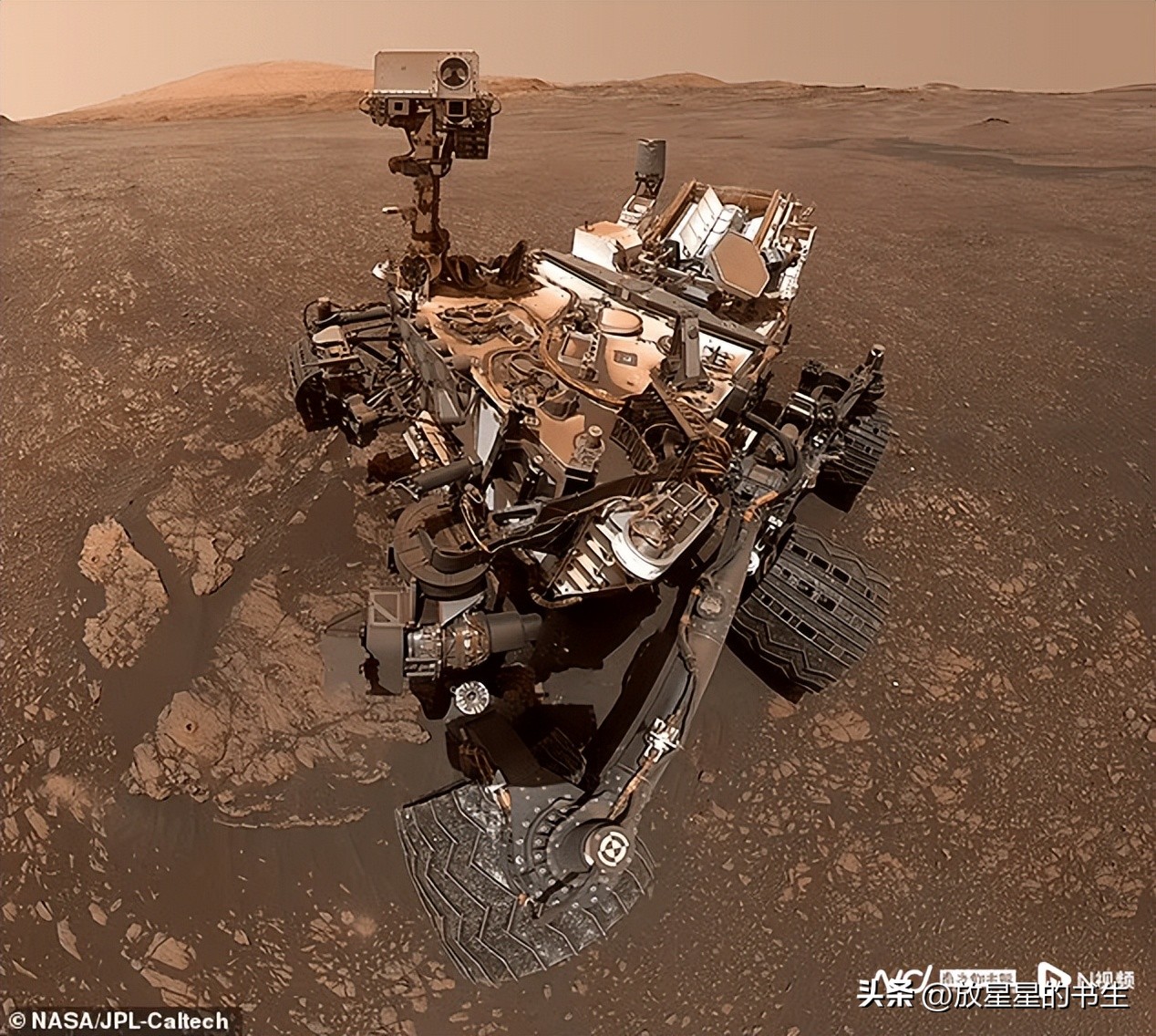 Mysterious 'bone spur'-shaped rocks, or wreckage of crashed alien ...