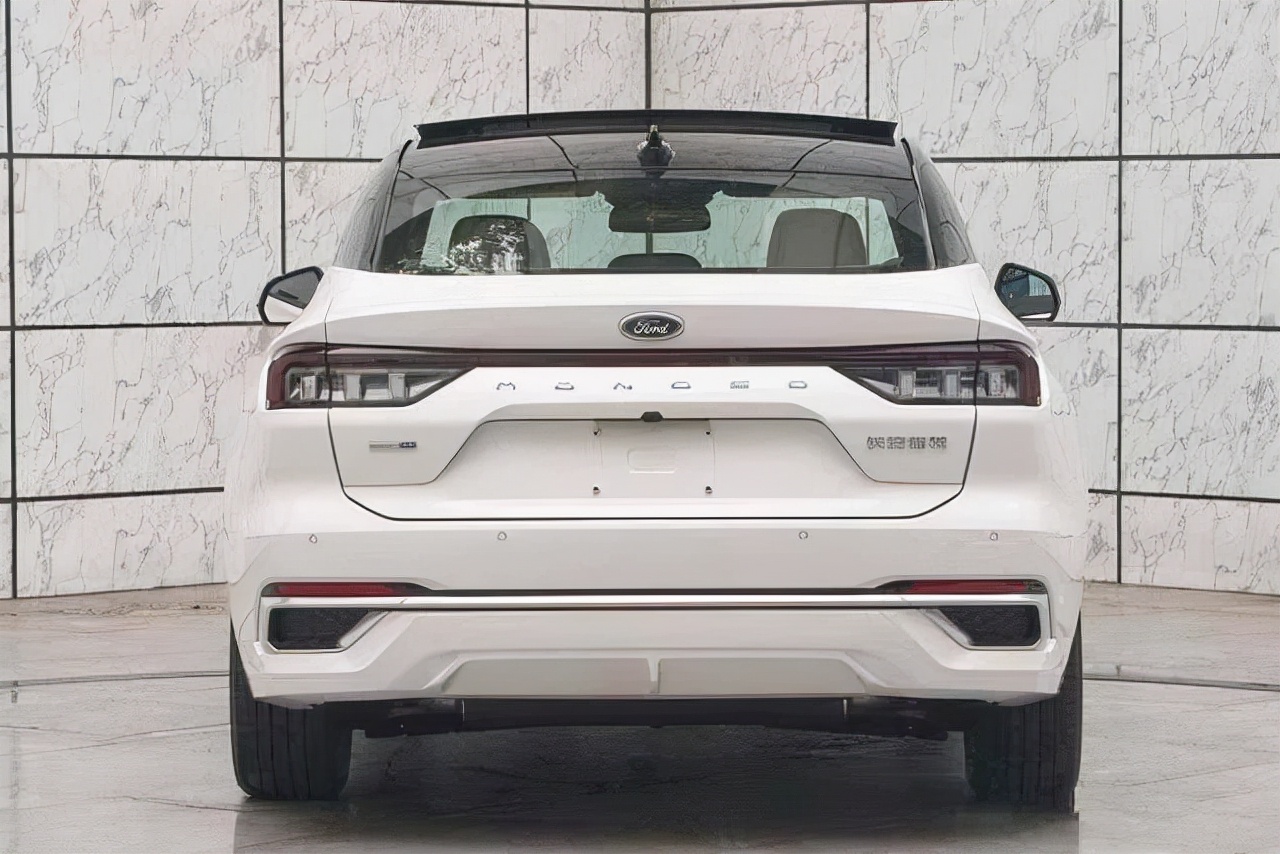 A new generation of Mondeo will be launched soon and the big mouth on ...