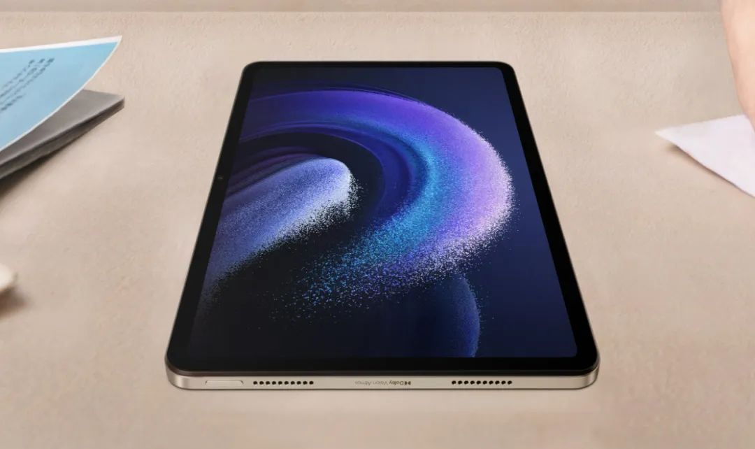 Good performance + excellent screen, two competitive mid-range tablets ...