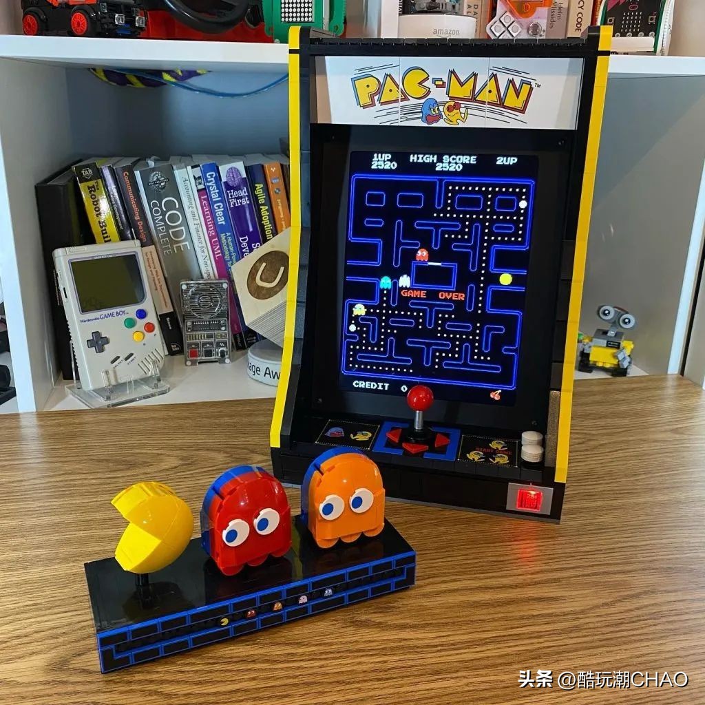 Hands-on ability MAX! The great man changed Lego Pac-Man into a real ...