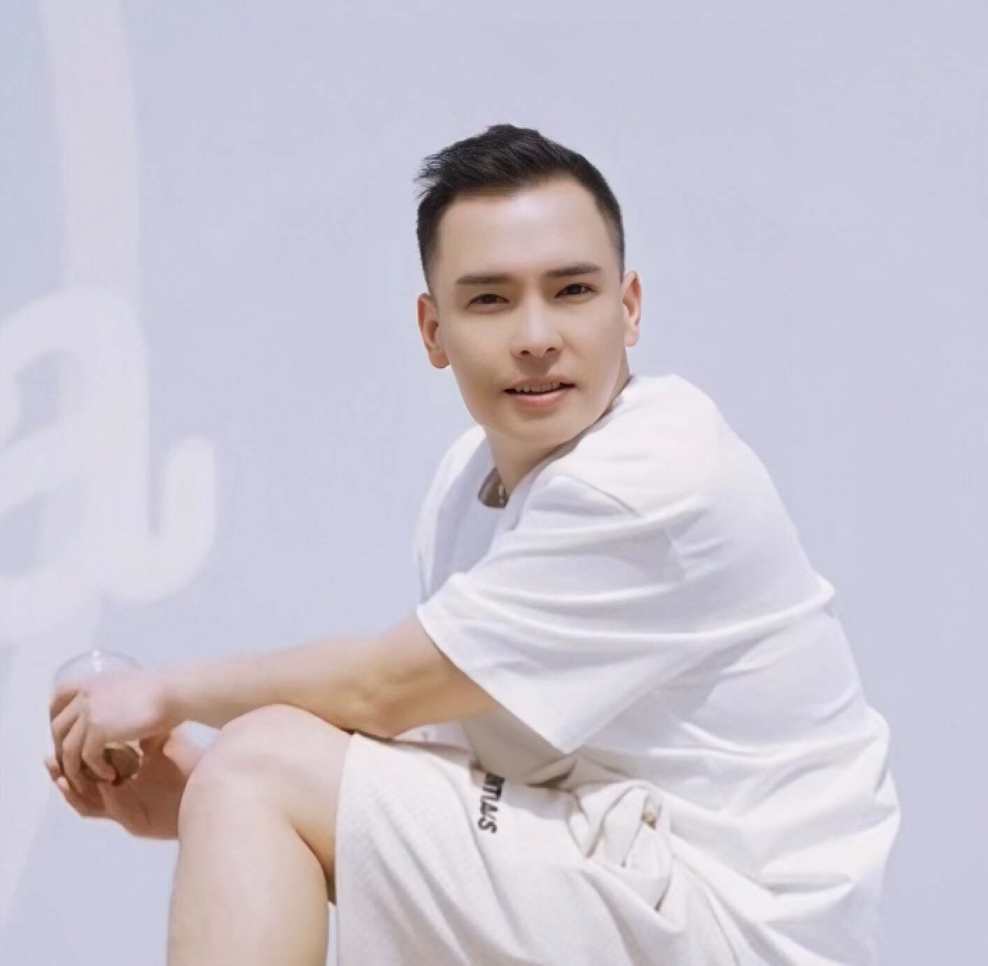 The well-known Hong Kong actor came back to film a drama, with a strong ...