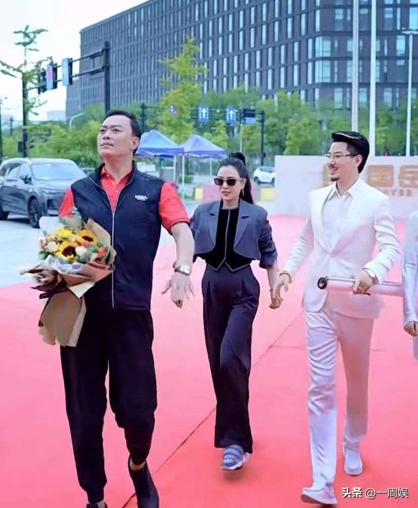 49-year-old Huang Haibing is an Internet celebrity, swaggering down the ...