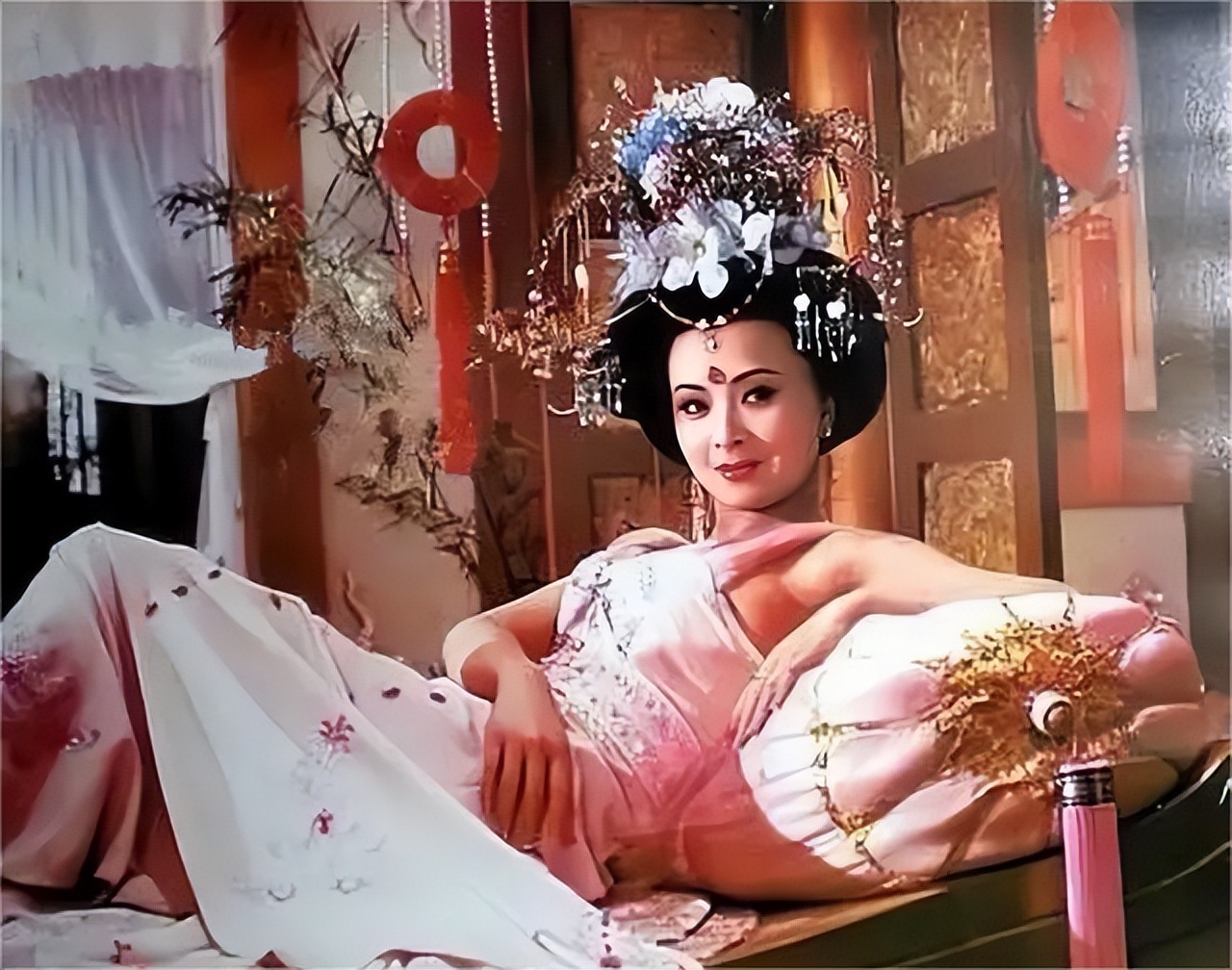 5 Stunning Actresses Who Have Played Yang Yuhuan - iMedia