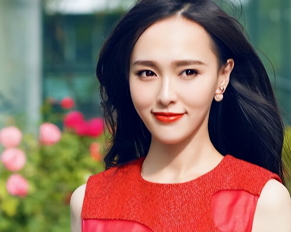 Actress Clothing - Tang Yan (5) - iNEWS