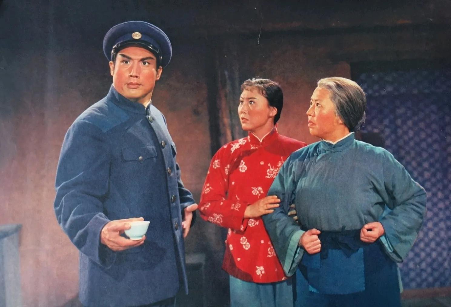 Wang Zengqi, the screenwriter of "Shajiabang", later said that the ...