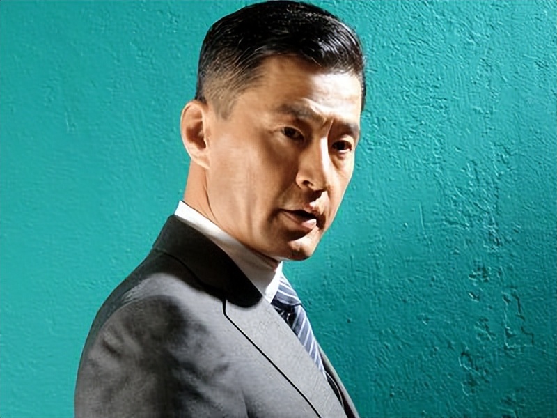 Tough guy Yu Rongguang: There have been no scandals since his debut for 40 years. Why did his ...