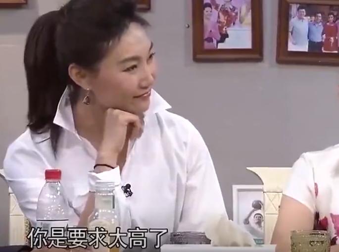 CCTV Li Zimeng: Height 174, looks beautiful, why is he still unmarried ...