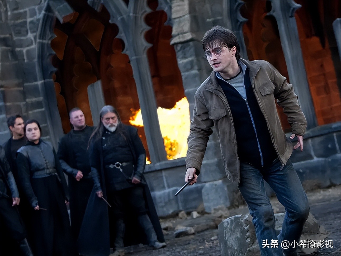 Compared with the original book, why is the scene of [Harry Potter ...