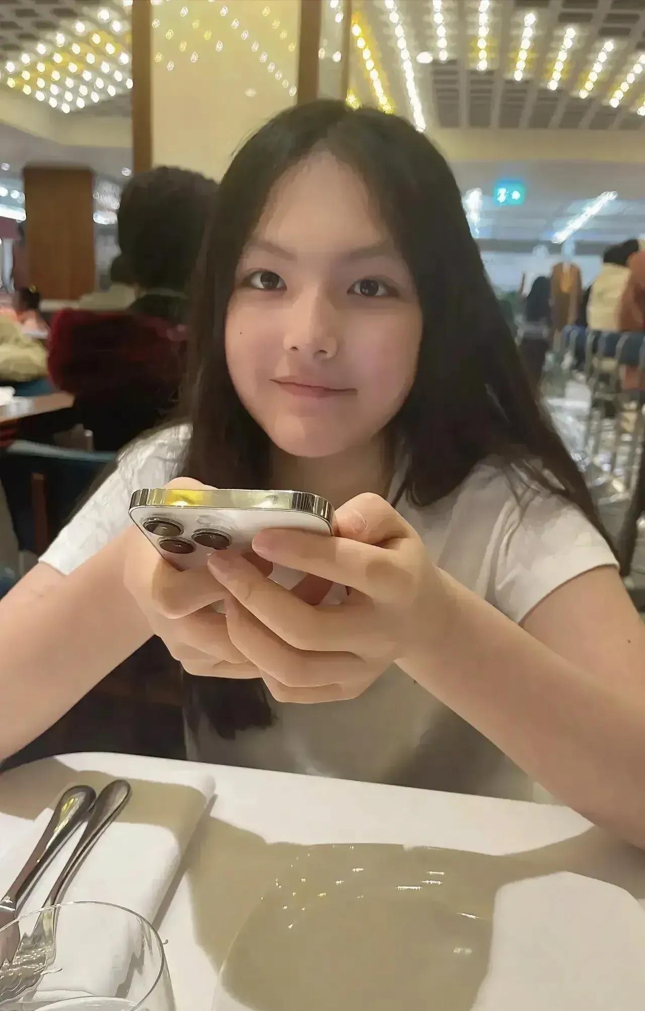 Some people are born to enjoy life, Wang Shiling, a tomato is the ...