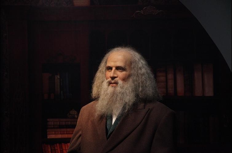 What impact did Mendeleev's educational philosophy have on the Russian ...