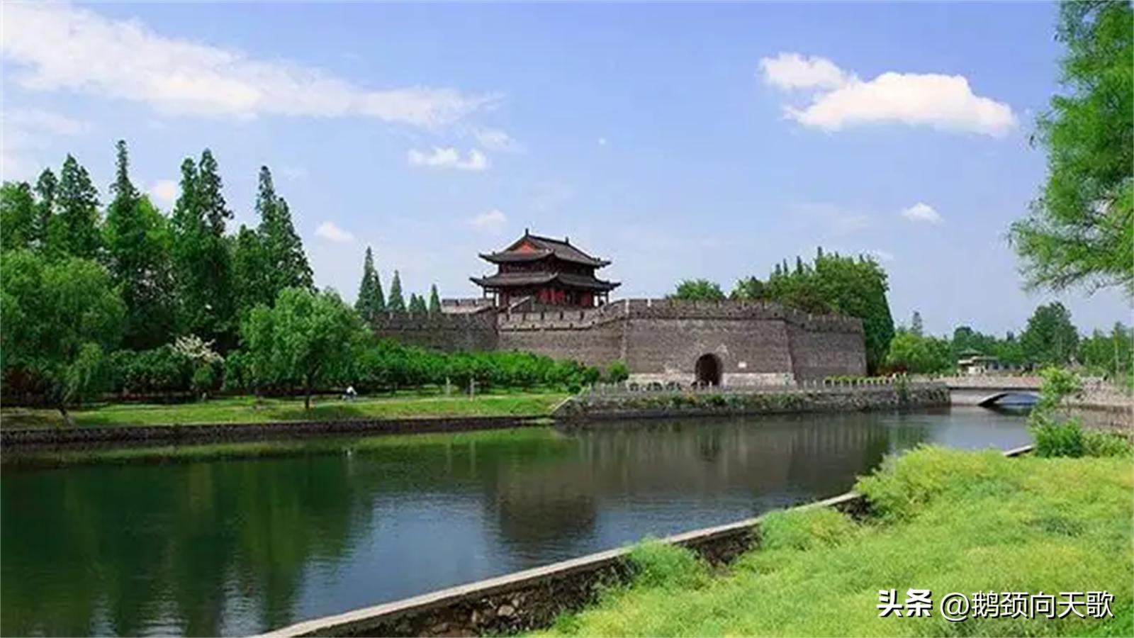 The ancient city of Jingzhou is more than a thousand years old, the ...