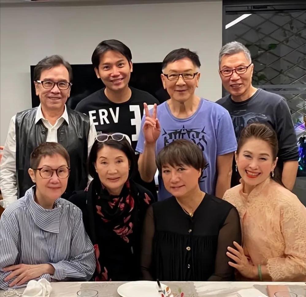 Sammo Hung's Korean ex-wife makes a rare appearance. She has a similar ...