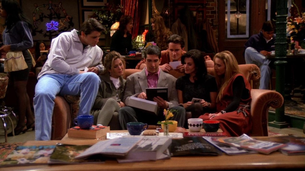 The image of women in the American sitcom "Friends" and its cultural ...