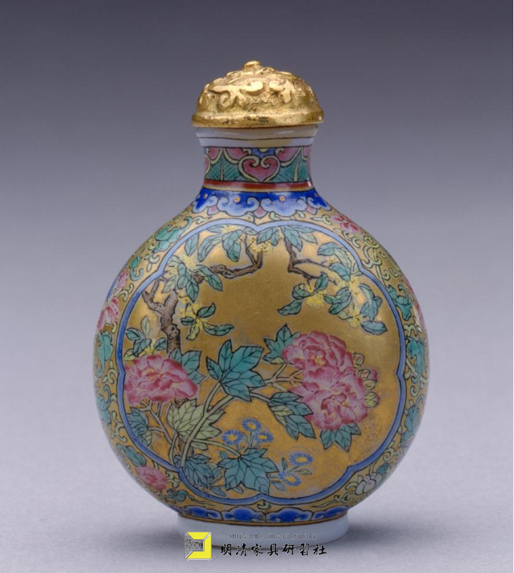 Talking about the Art of Snuff Bottles - iNEWS