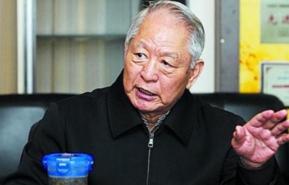 When the verdict was read in 1981, why did Jiang Qing make such a fuss ...