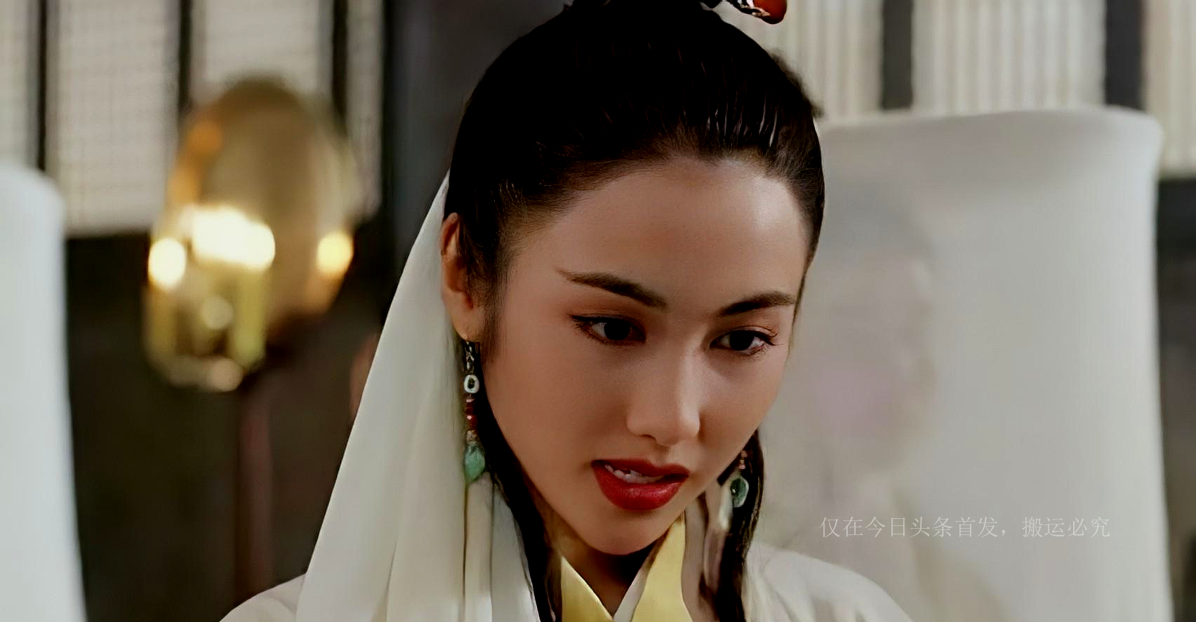 She is the only person who has practiced Jiuyin and Jiuyang, and Zhang ...