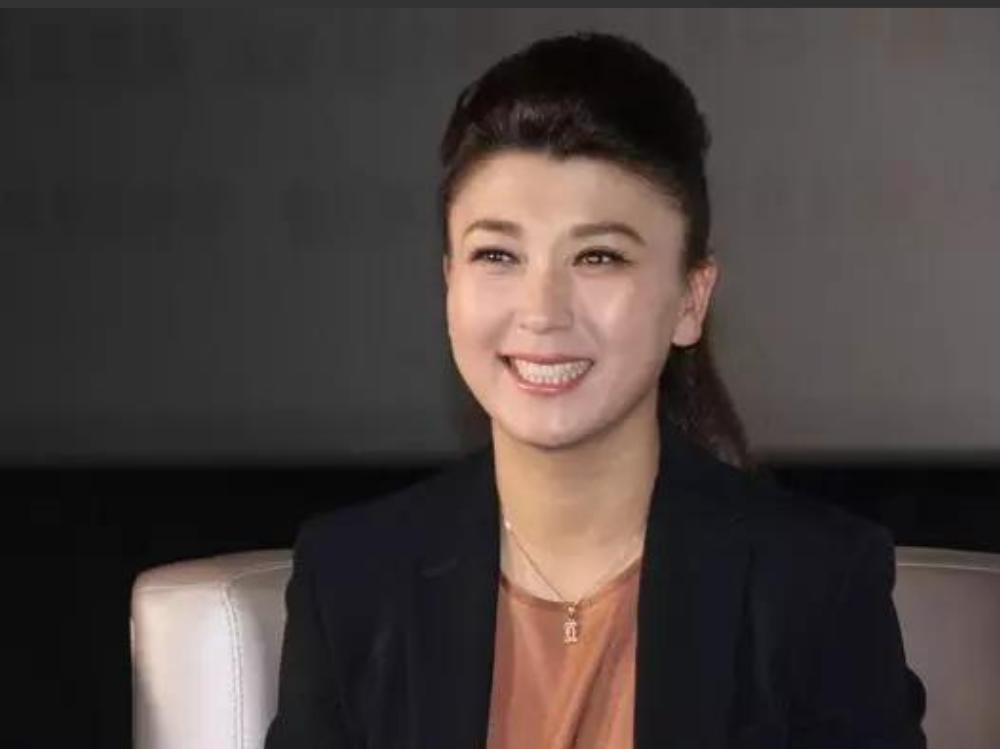 Yan Xuejing's choice: treat her stepdaughter as her own, give birth to ...