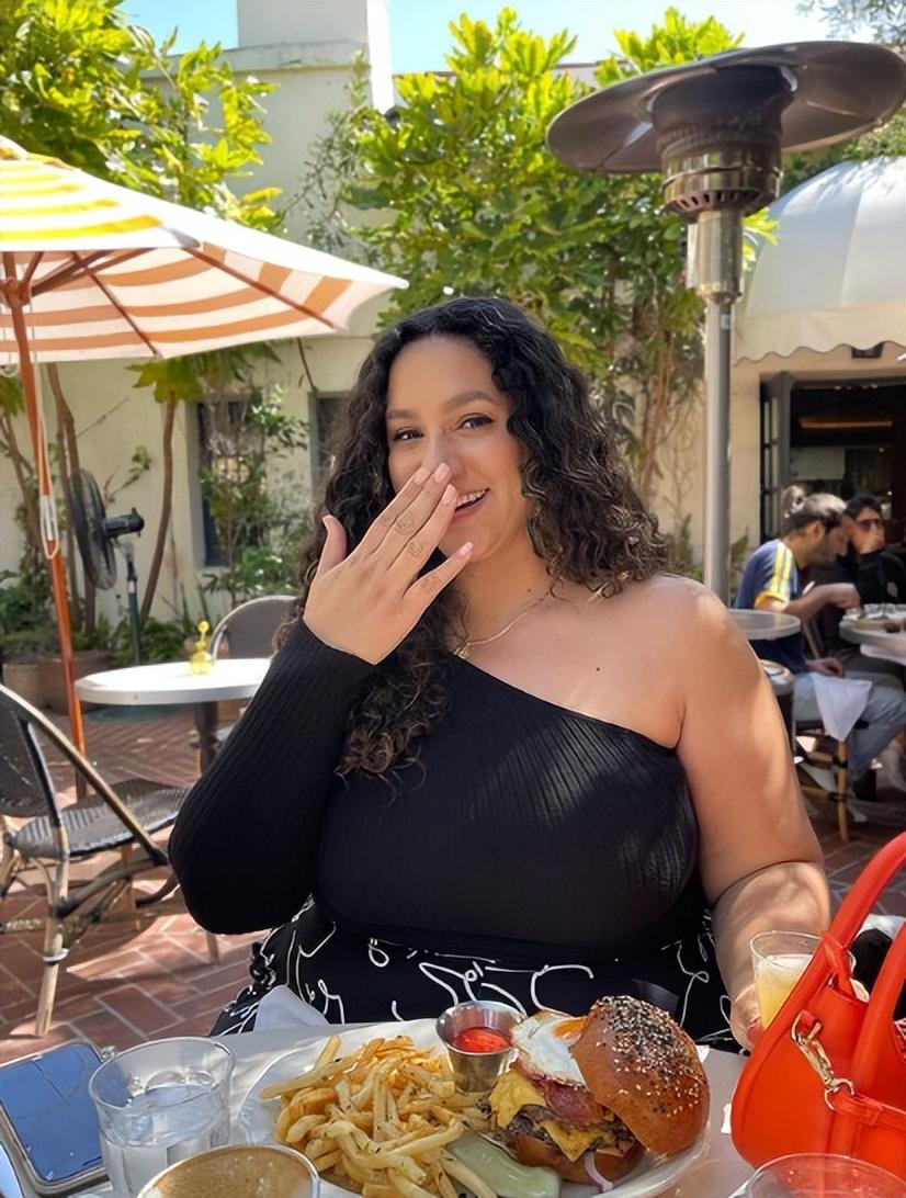 Erica Lauren - American plus-size model, entrepreneur and body ...