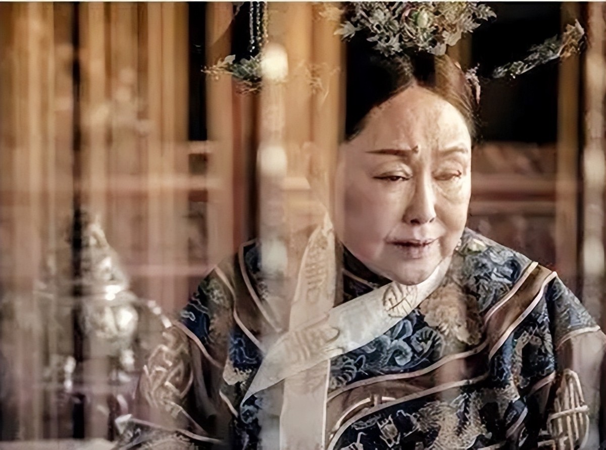Who is the most similar to the 5 "Cixi"?That year, as soon as Cixi came ...