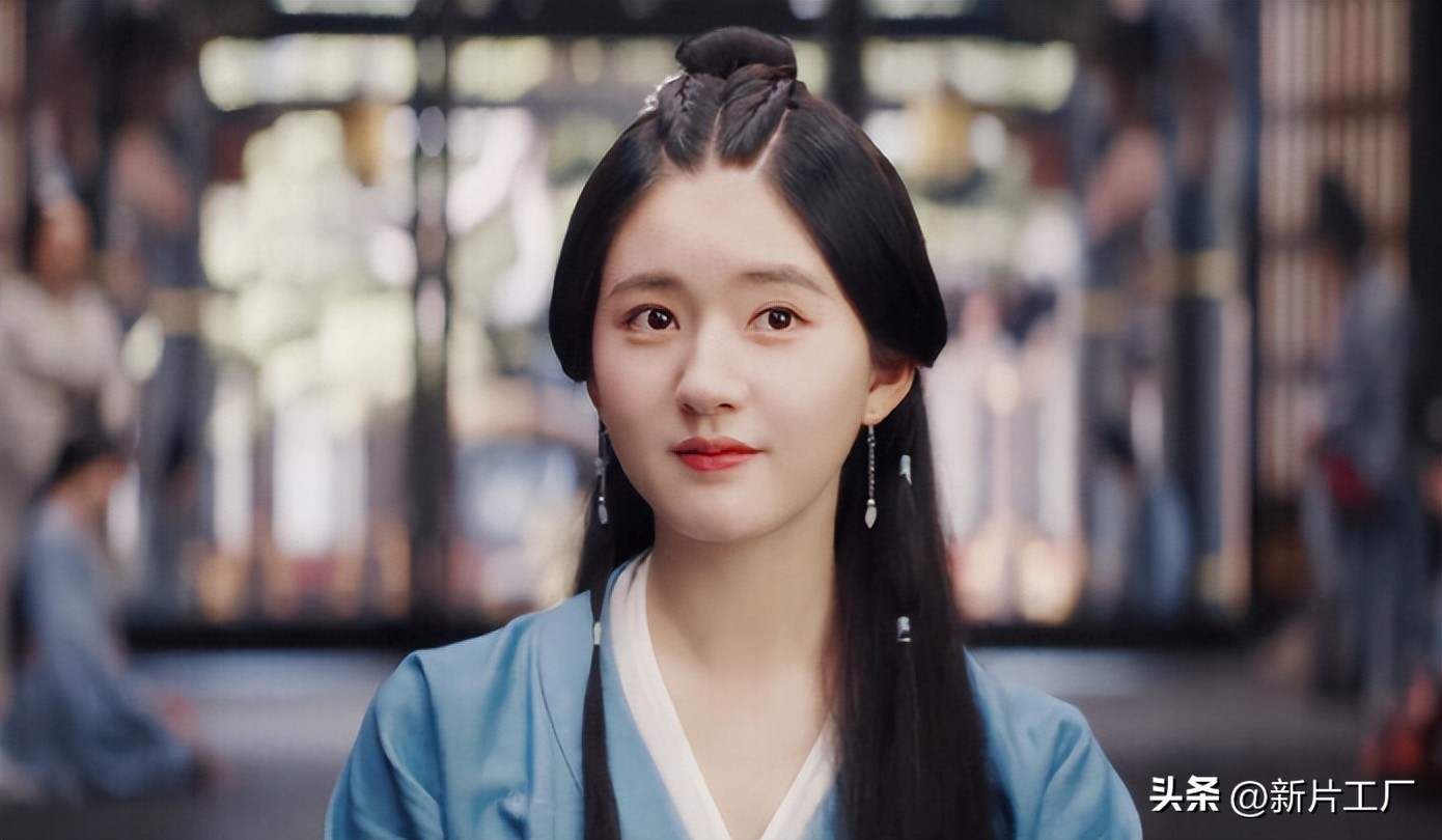 After "Bright Stars", 45-year-old Zeng Li played "Mom" again and played ...