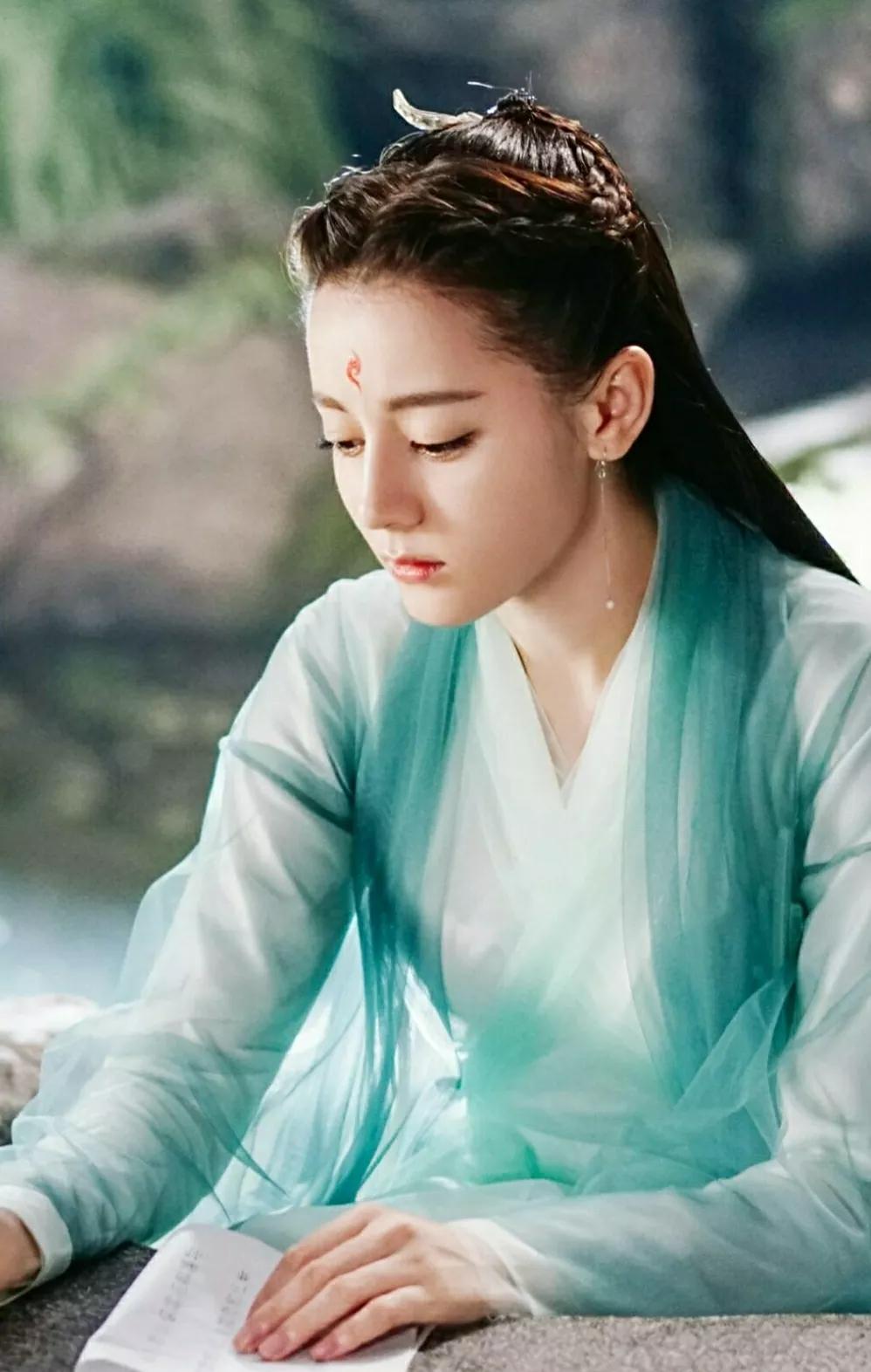 Sansheng Sanshifengjiu: Why do men like fox spirits?Look at Feng Jiu ...