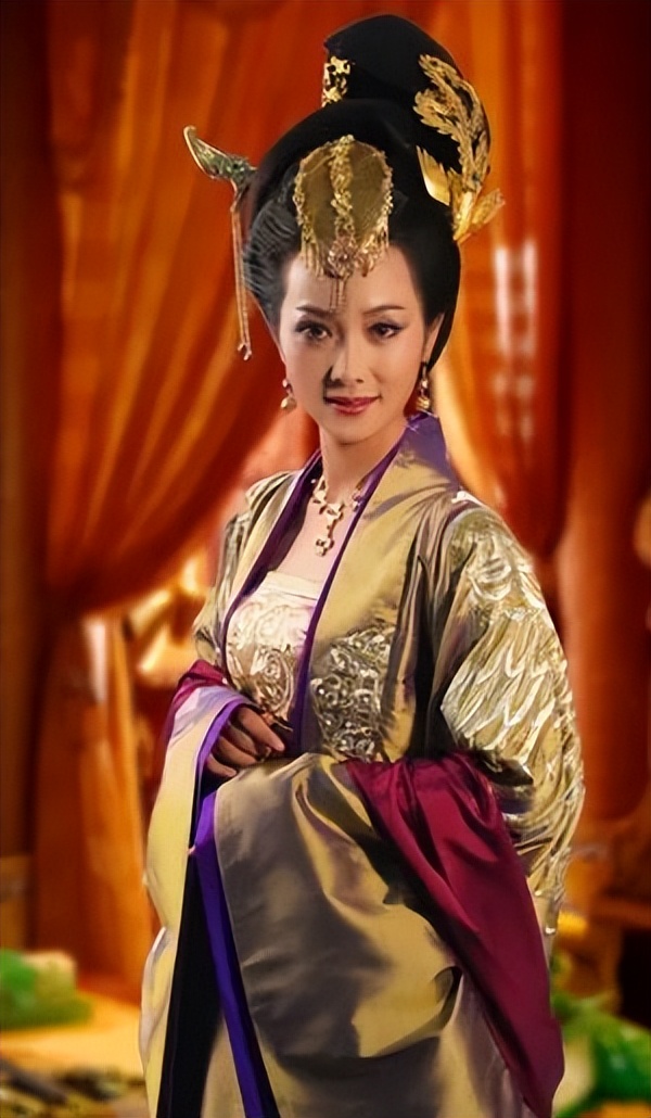 South of the city, Weidu, five feet from the sky - iNEWS