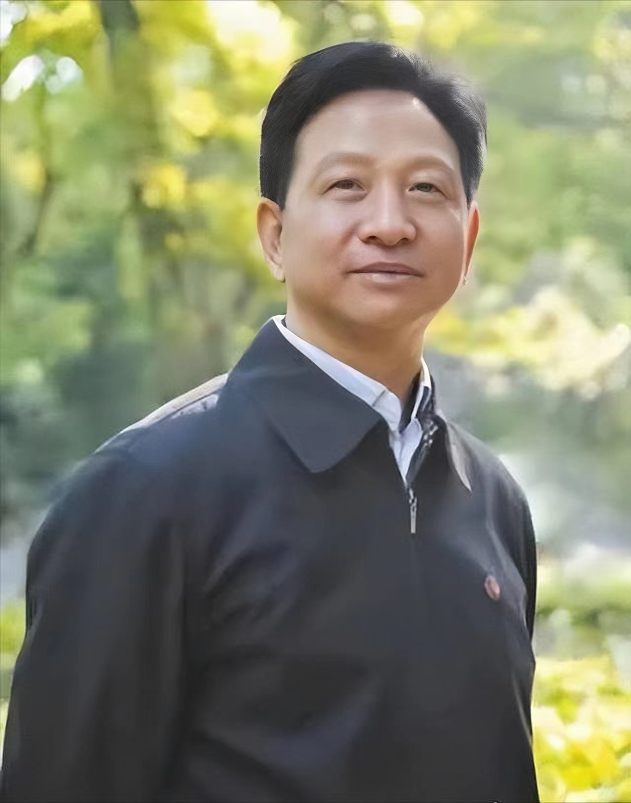 "Peng Gong De Huai Fu" - iNEWS