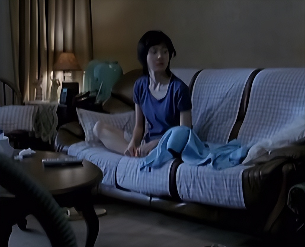 The experience of the protagonist in the movie "Woman Zhenhui" reflects ...