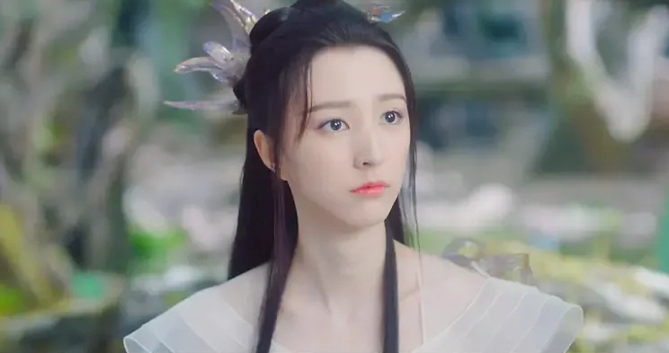 Hua Chenyu and Wang Yueyi rushed to the hot search, the woman's kimono ...