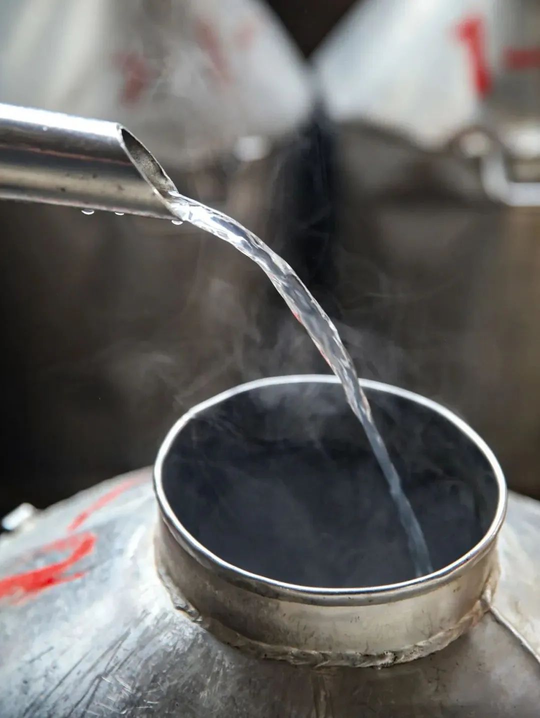 Dukang is brewing!With precious autumn brewing, people who love wine ...