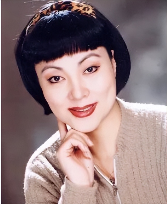 "Farewell My Concubine", Zhang Fengyi avoided Leslie Cheung, he said ...