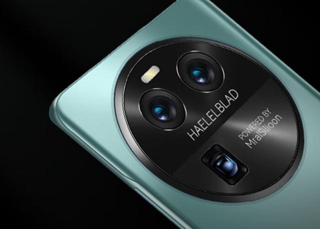 Completely ignoring industry rules, counterfeit mobile phones have ...