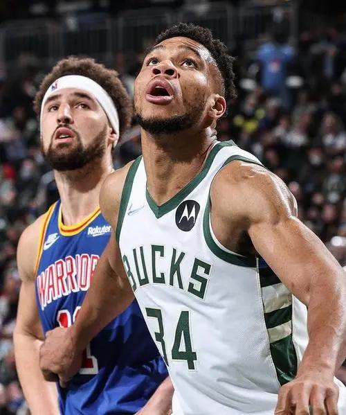 Thompson went berserk with 38 points; Poole scored 30 points; Curry ...