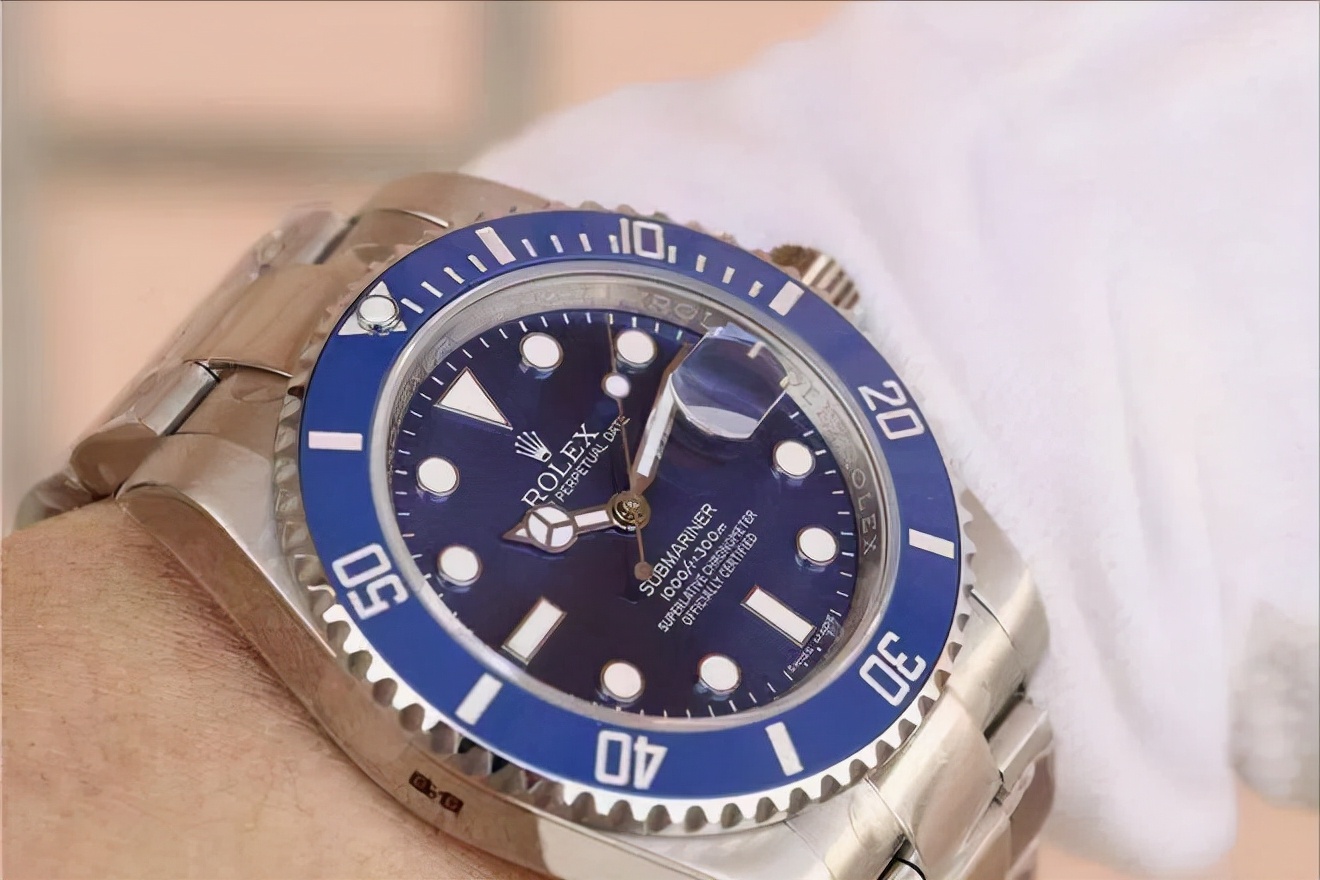 How to identify the authenticity of Rolex Water Ghost by appearance ...
