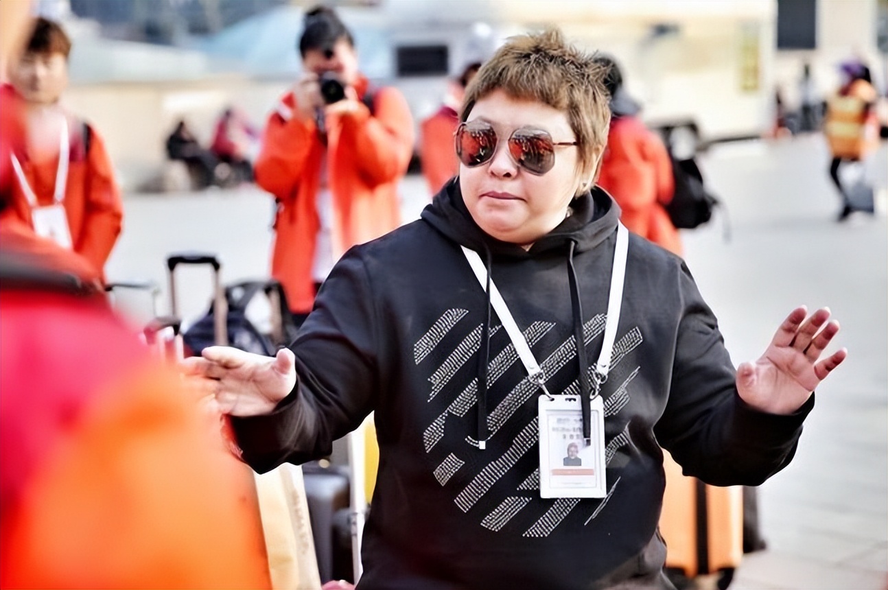 Han Hong: When I first became famous, I was arrogant and my mouth was ...