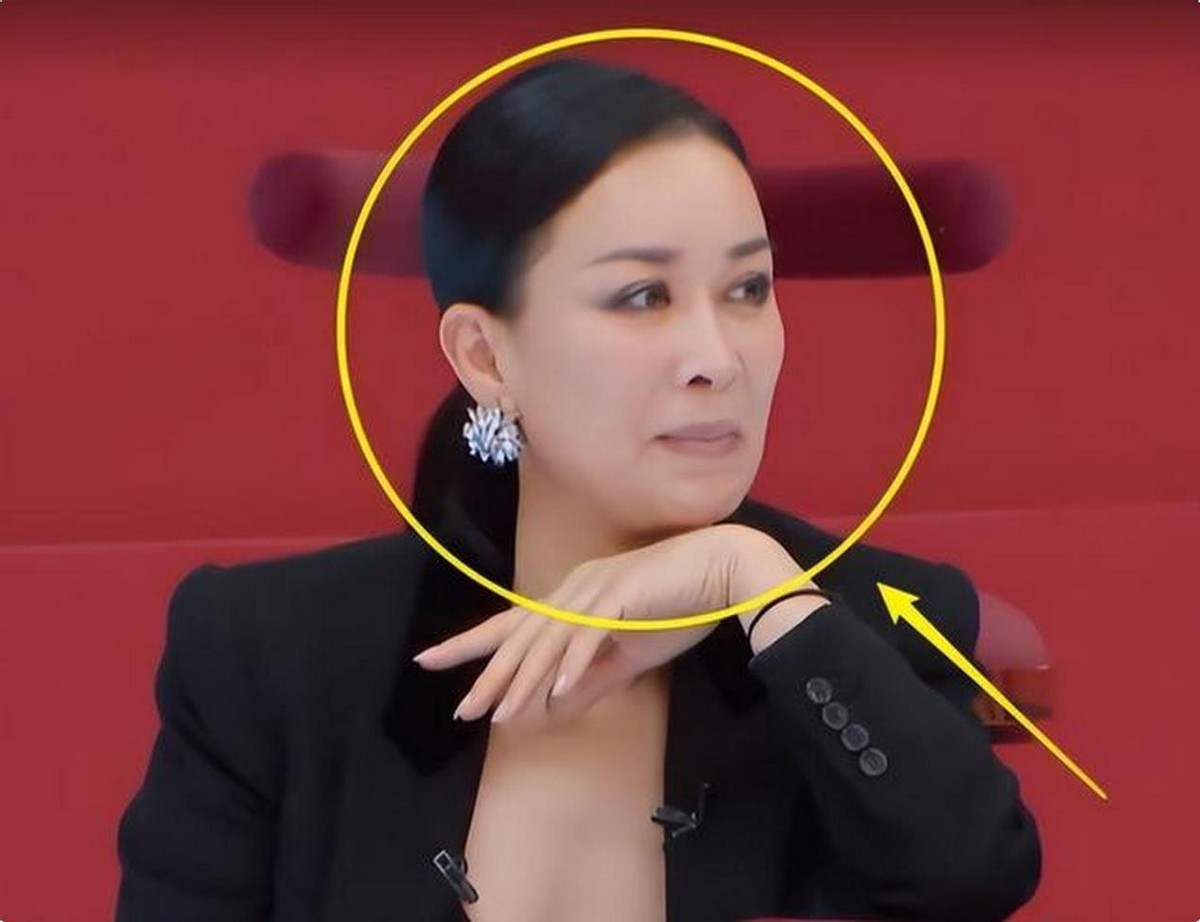 Na Ying forced Lin Chiling to drink, satirized Zhang Ziyi, netizen: Why ...