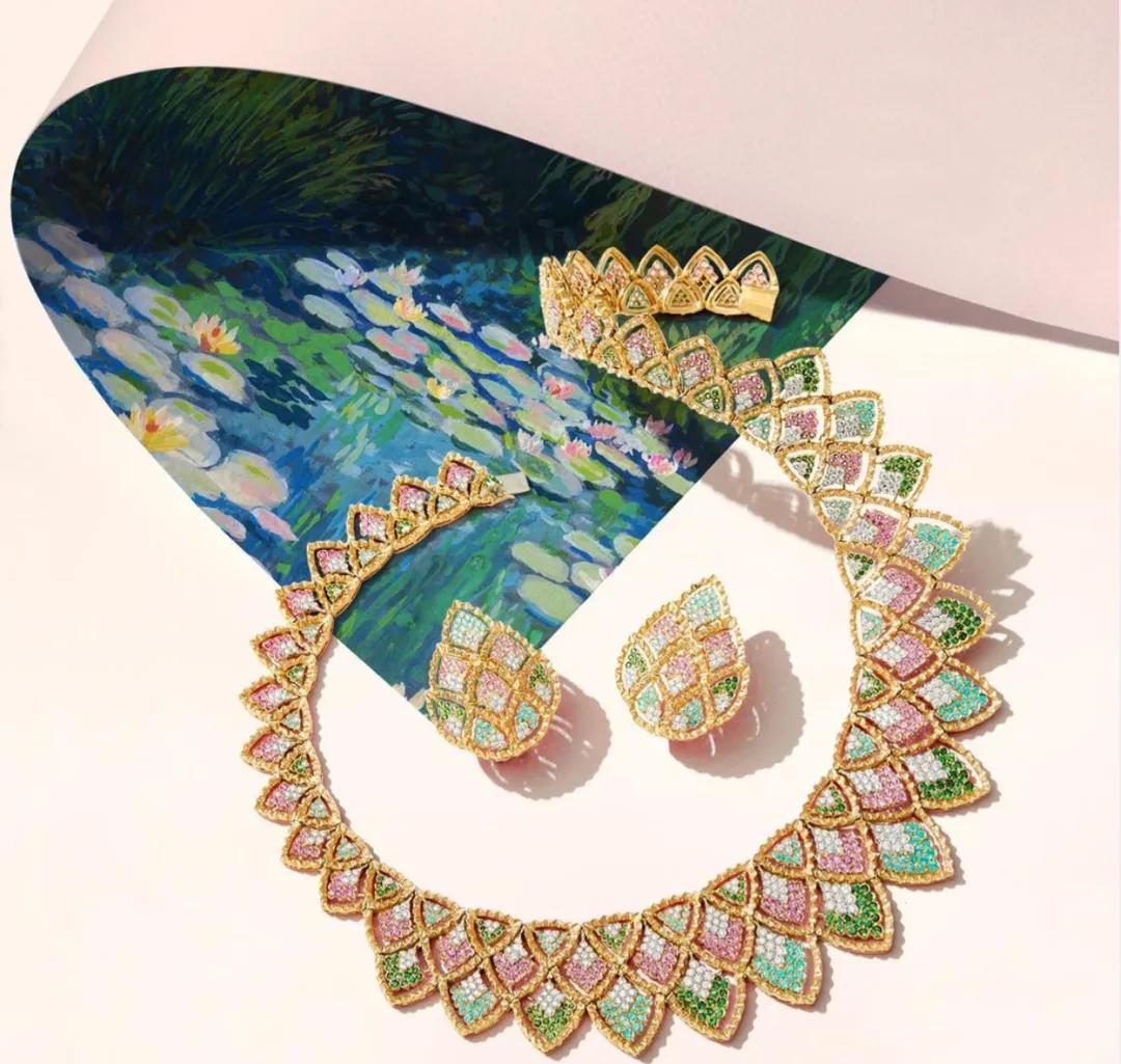 Gorgeous, noble and light, wanting to give people the feeling of "rich ...